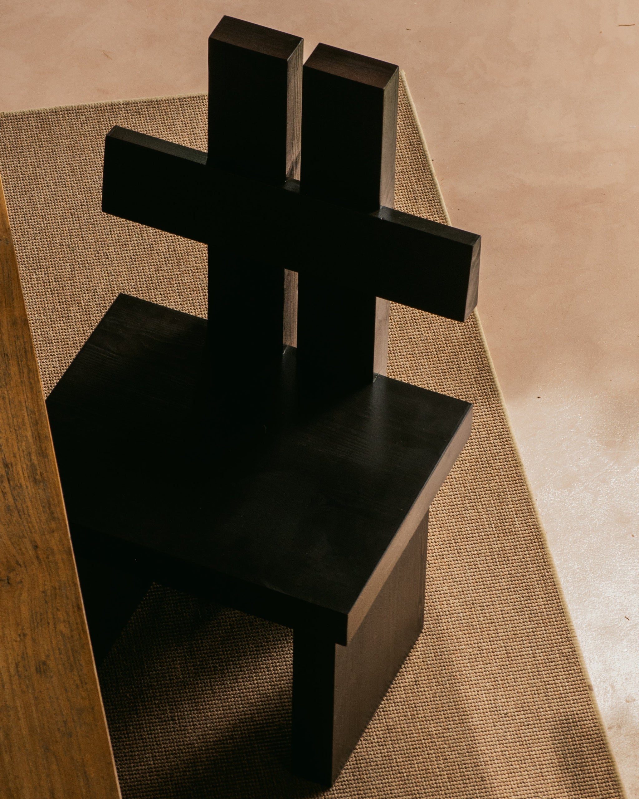 Chair CH02 by Vollum | The Oblist