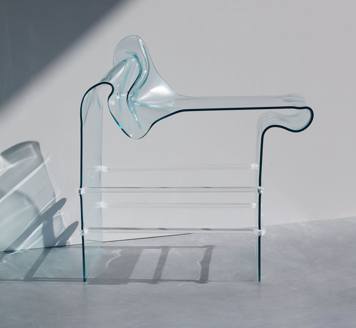 Side Table Beauty Distortion | The Oblist